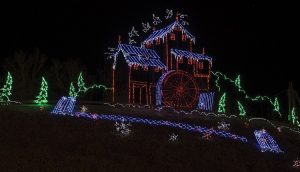 Pigeon Forge Winterfest 2022-2023 | Holiday Lights, Shows and More