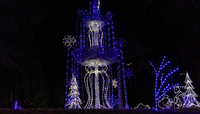 Where to See Holiday Lights in Pigeon Forge | My Pigeon Forge