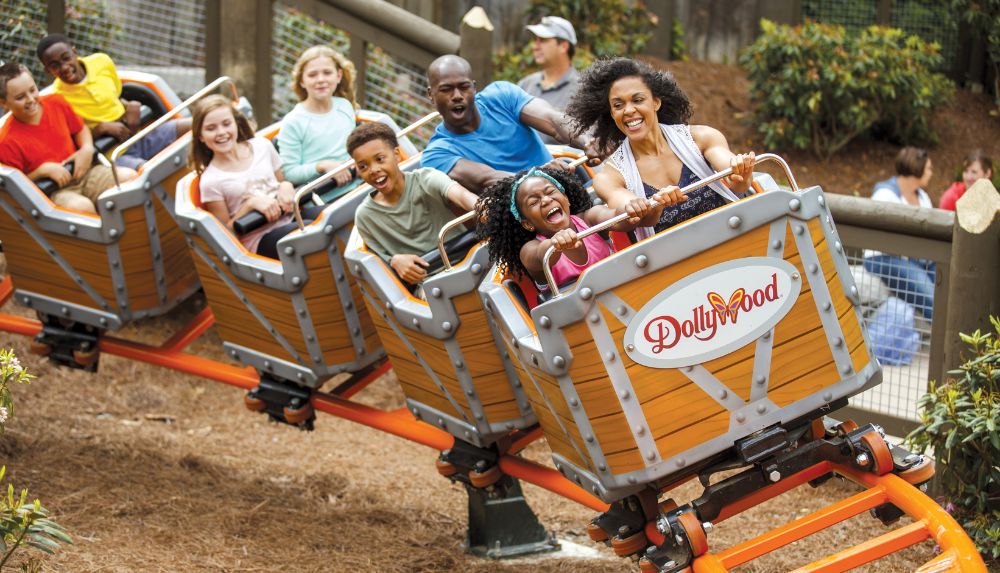 Top Dollywood Rides for Visitors All Ages | My Pigeon Forge