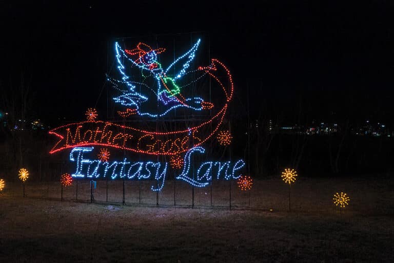 Where to See Holiday Lights in Pigeon Forge | My Pigeon Forge
