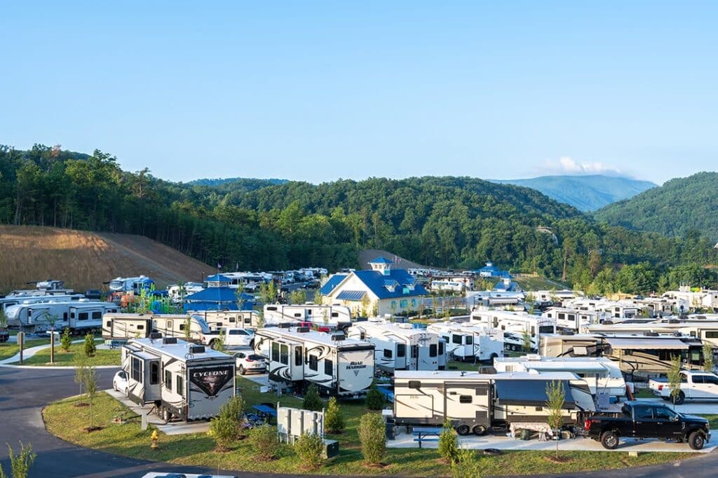 Camping in Pigeon Forge, Tennessee – Your Ultimate Guide