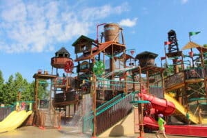 Your Ultimate Summer Guide to Dollywood & Splash Country in Pigeon Forge