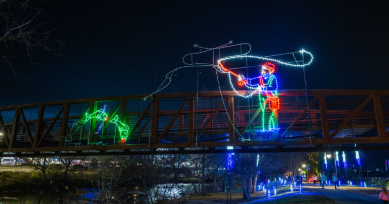 Winterfest Wonders of Light Walking Trail | Walk-thru Holiday Lights ...
