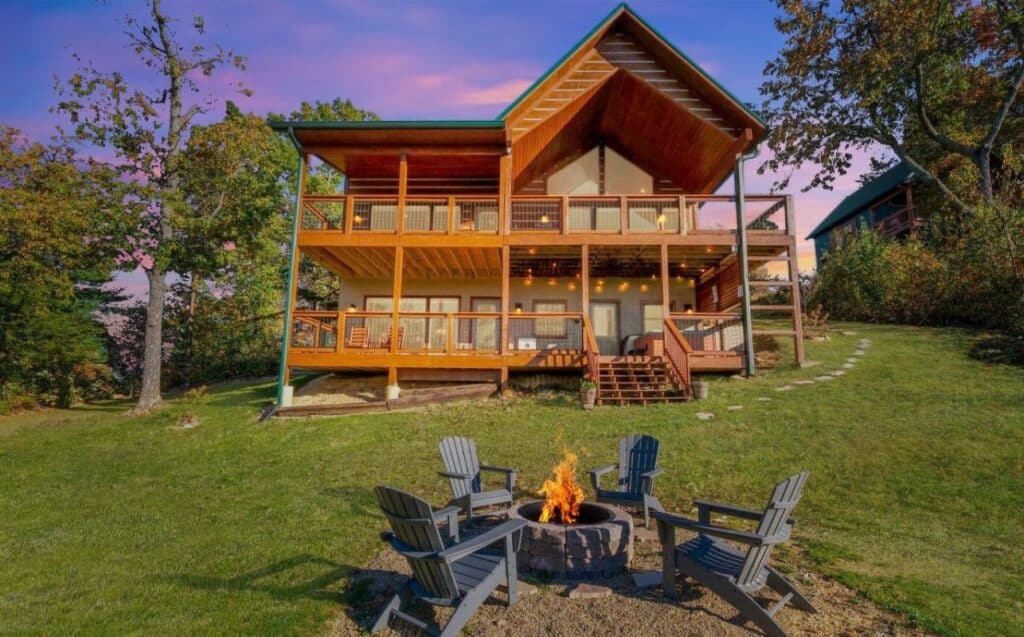 Colonial Properties Cabin & Resort Rentals in Pigeon Forge
